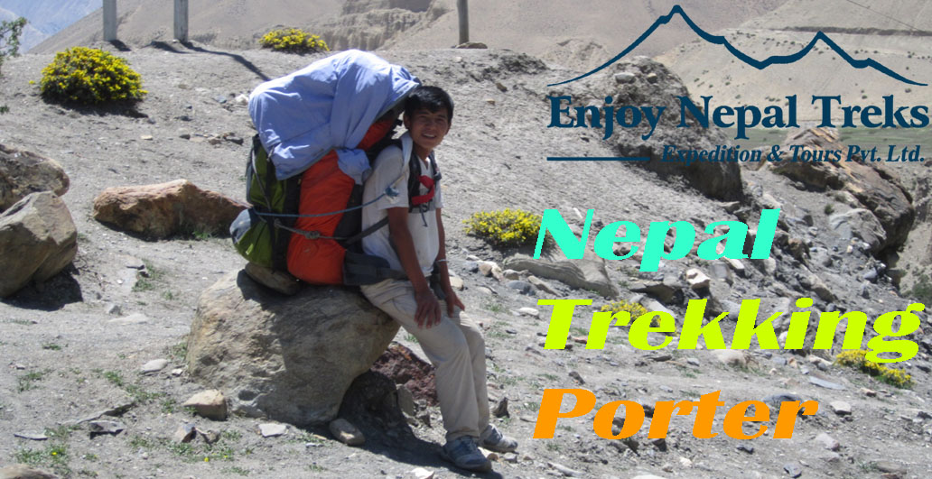 在尼泊尔招聘搬运工和向导: Porter/Guide/Enjoy Nepal Treks